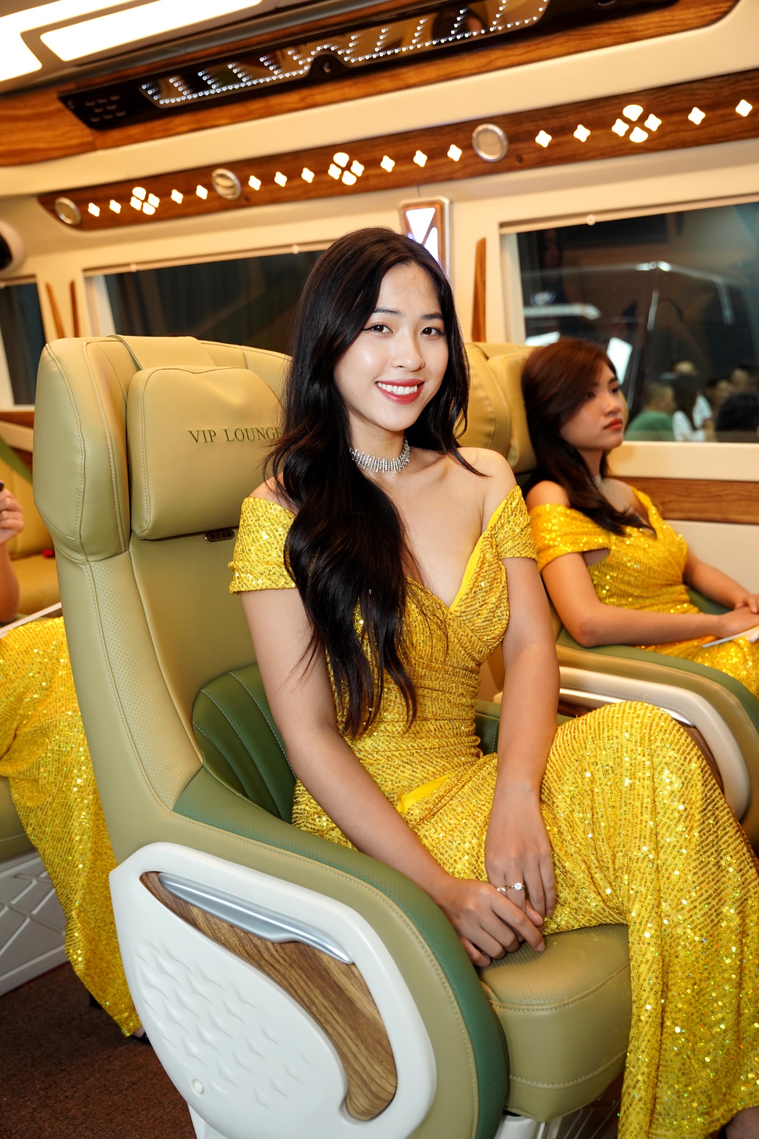 Về chúng tôi - HongVinhLimousine